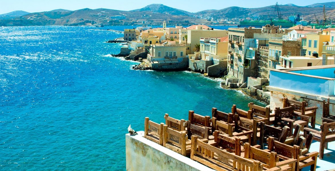 Σύρος: 10+1 κορυφαίες παραλίες στην αρχόντισσα των Κυκλάδων για κάθε ...