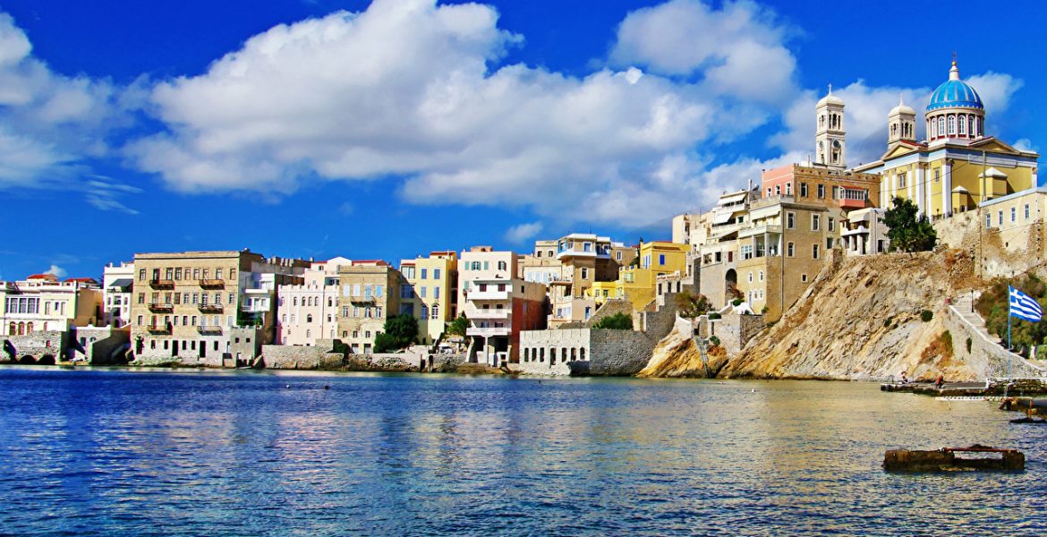 3 πανέμορφα νησιά στις Κυκλάδες ιδανικά για οικογενειακές διακοπές ...
