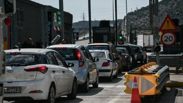 Κορωνοϊος: Αυξημένη η έξοδος παρά τις εκκλήσεις «Μένουμε σπίτι» - to10.gr