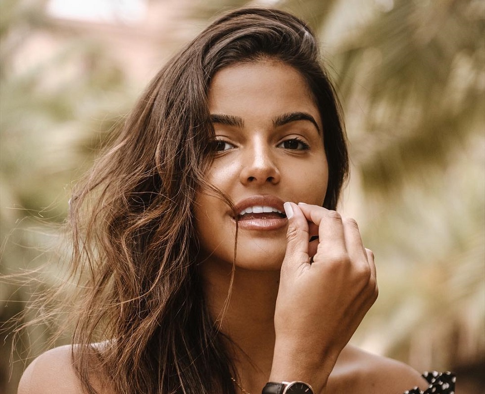 Η Julia Muniz είναι χάρμα οφθαλμών (pics) - to10.gr