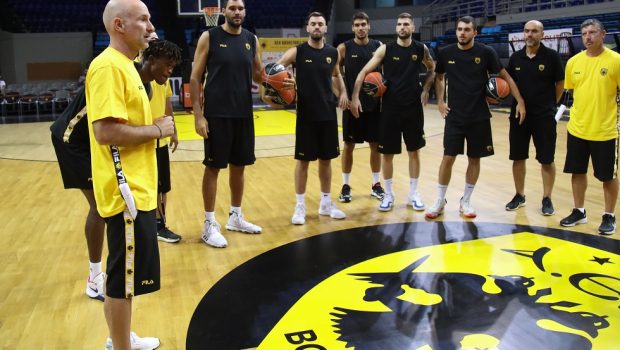 Παρουσία Τριαντόπουλου η πρώτη προπόνηση της ΑΕΚ (Pics) - to10.gr
