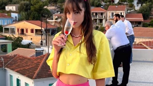 Ιόλη Χιωτίνη: Η τoπλες φωτογραφία με το brazilian μαγιό να χάνεται ...