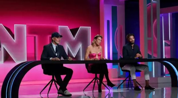 «Στο φακό ξεβρακώνεσαι» – Απίθανο σχόλιο κριτή έφερε… αμηχανία στο GNTM (vid) - to10.gr