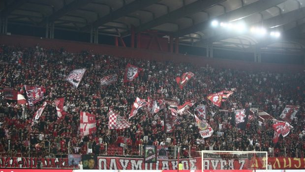 Η πρωτιά του Ολυμπιακού στο «καυτό» Καραϊσκάκη - to10.gr