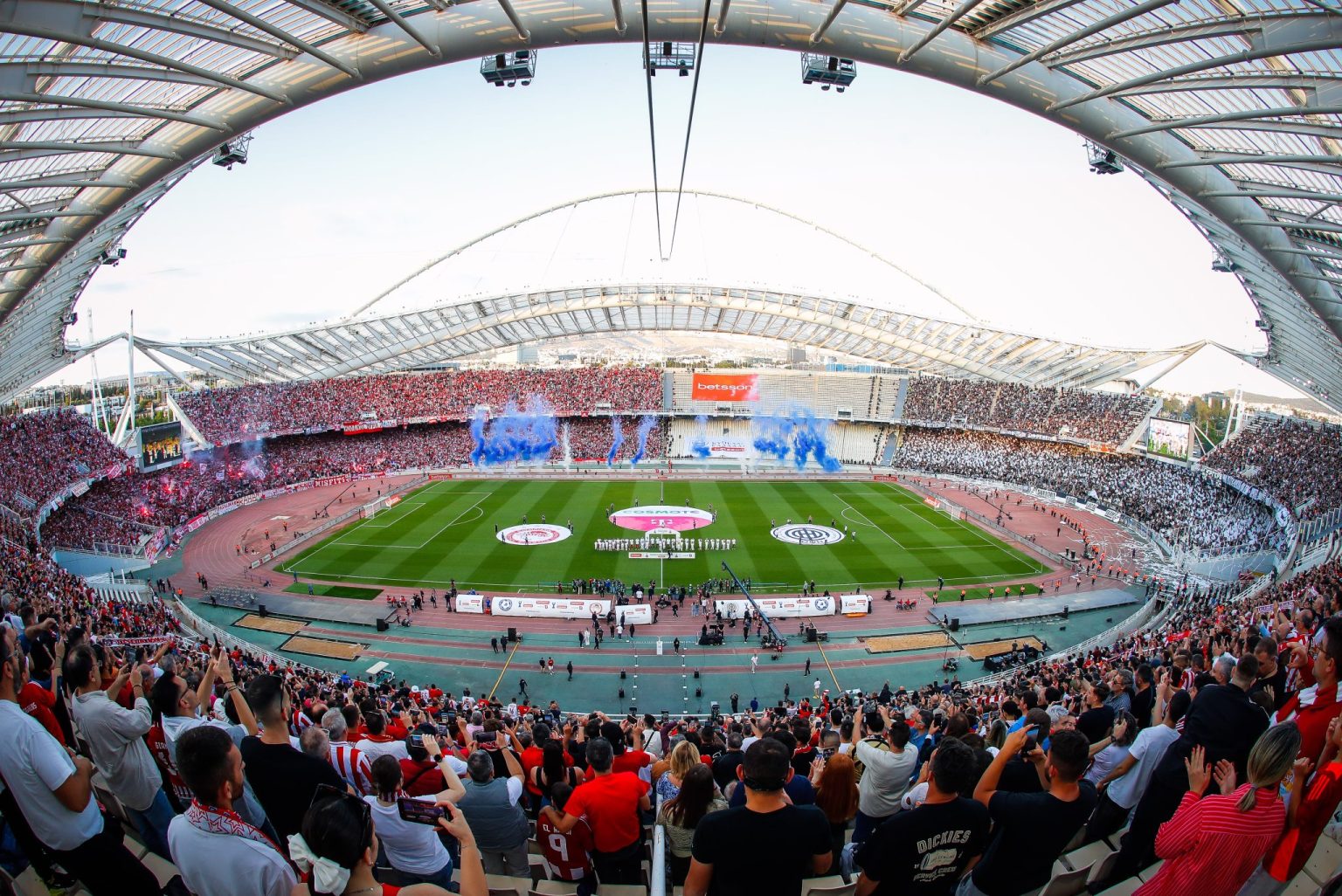 Κράτησαν το σκάνδαλο για το φινάλε: Μία αγωνιστική στον Ολυμπιακό για ...