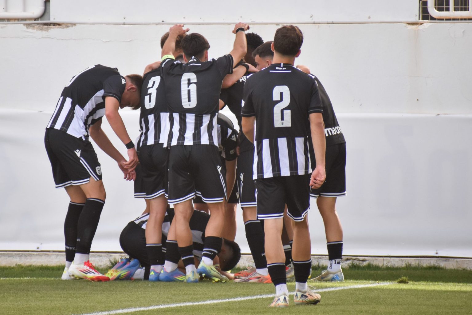 Ολυμπιακός - ΠΑΟΚ 0-1: Πήρε το Κύπελλο στην παράταση ο «Δικέφαλος του ...
