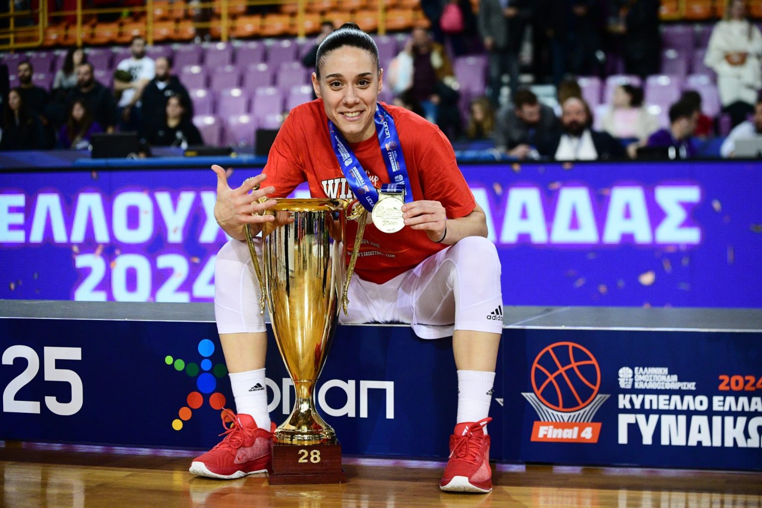 Νικολοπούλου στο «10»: «Ο Ολυμπιακός σου μαθαίνει την νοοτροπία του ...