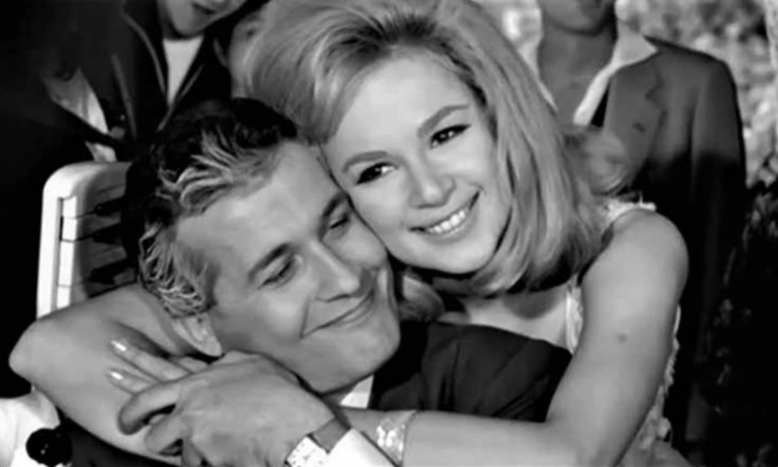 «Της έκανε ότι χειρότερο»: Διέρρευσε η αλήθεια για όσα έγιναν στο γάμο Βουγιουκλάκη-Παπαμιχαήλ ...