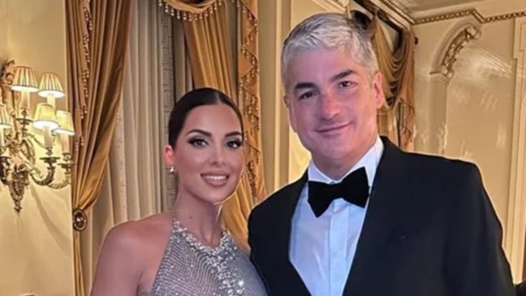 Κρίση στον γάμο του Θέμη Σοφού με τη Σταματίνα Τσιμτσιλή;